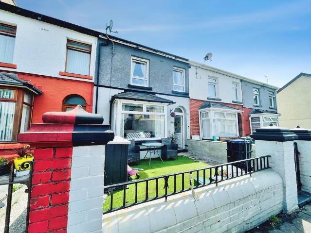 Curre Street, Ebbw Vale NP23, 3 bed terraced house to rent, £550 pcm | PrimeLocation