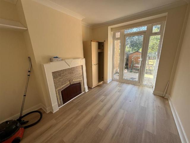 Currey Road, Greenford 3 bed terraced house to rent £2,300 pcm £531 pw