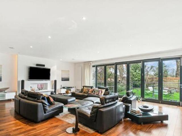 Currie Hill Close, Wimbledon, 5 Bedroom Semi detached