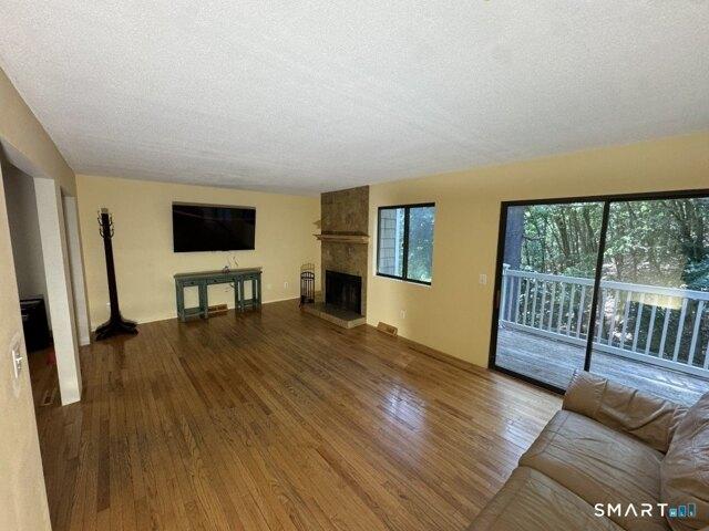Currier Pl Unit,cheshire, Home For Sale