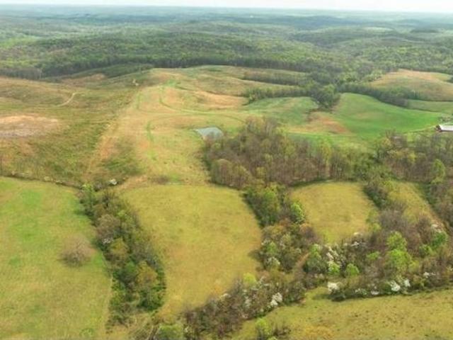 Curry Rd, McArthur, OH 45651