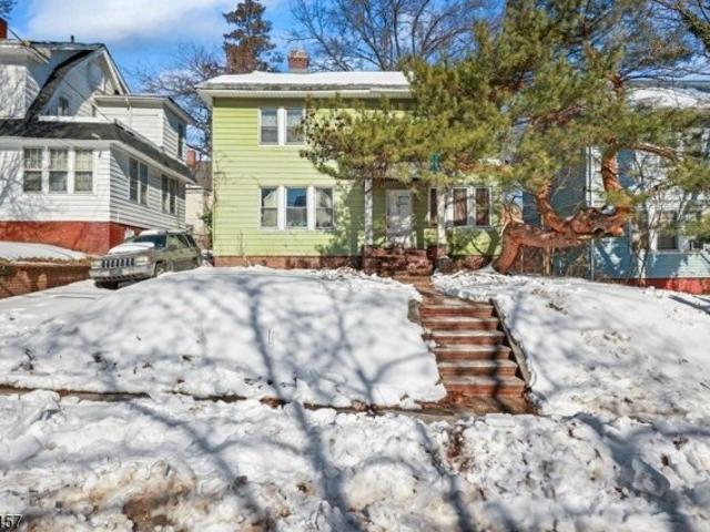 Custer Ave, Newark, Home For Sale