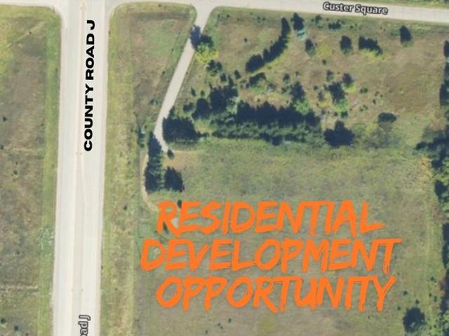 Custer Sq, Stevens Point, WI 54482