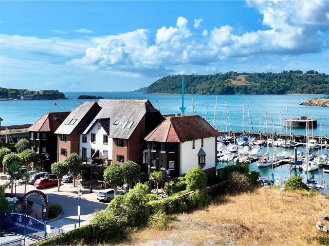 Custom House Lane, Plymouth PL1, 4 bed property to rent, £2,500 pcm | PrimeLocation