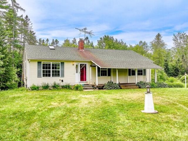 Cushing Rd, Cushing, Home For Sale