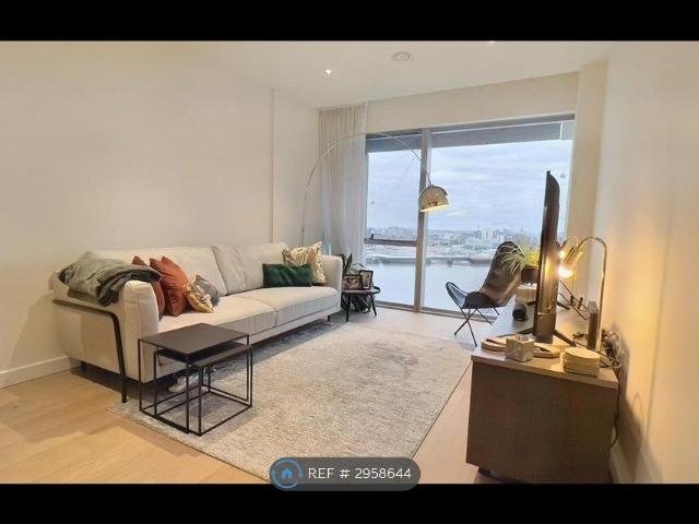 Cutter Lane, London SE10, 2 bed flat to rent, £2,950 pcm | PrimeLocation