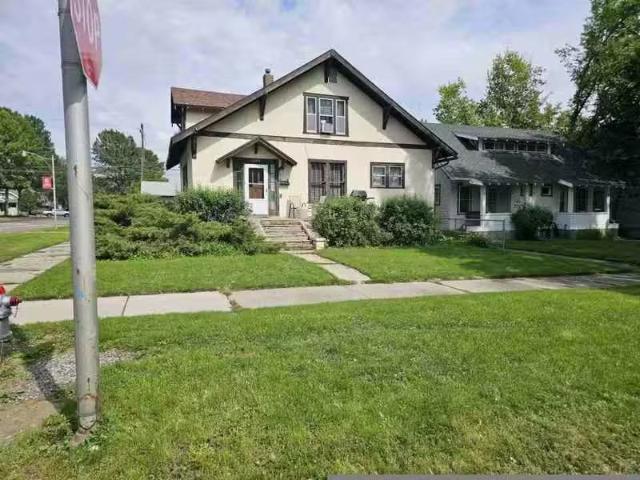 Cute One Bedroom Apartment in Hospital Corridor 1045 1/2 N 31.