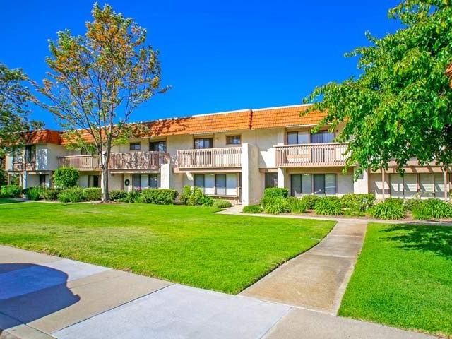 Cute Condo near Carlsbad Mall