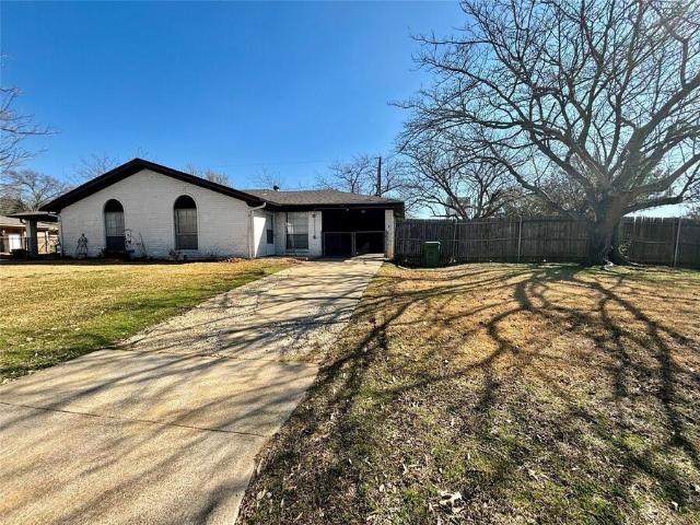 Cute Duplex In Great Location