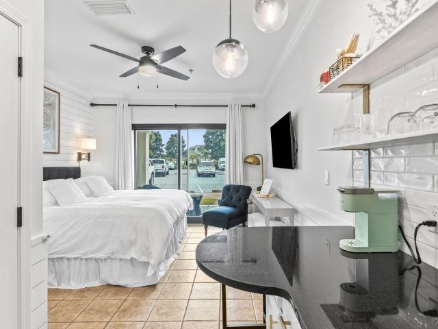 Cute Furnished Studio Condo in Seacrest Beach