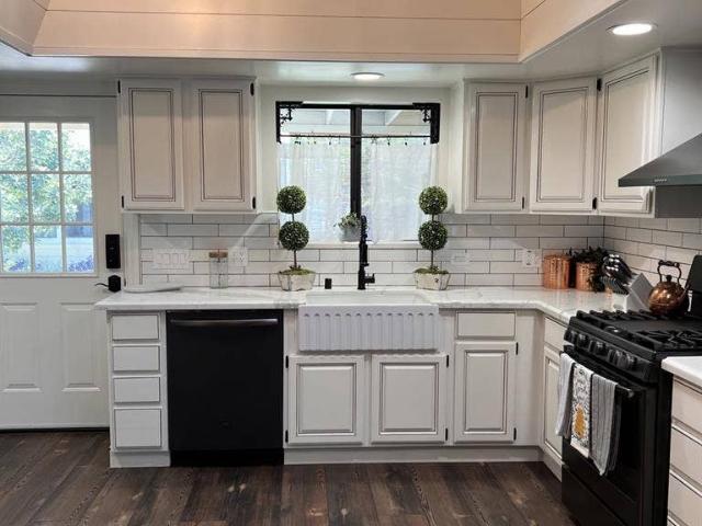 Cute room for rent in La Verne