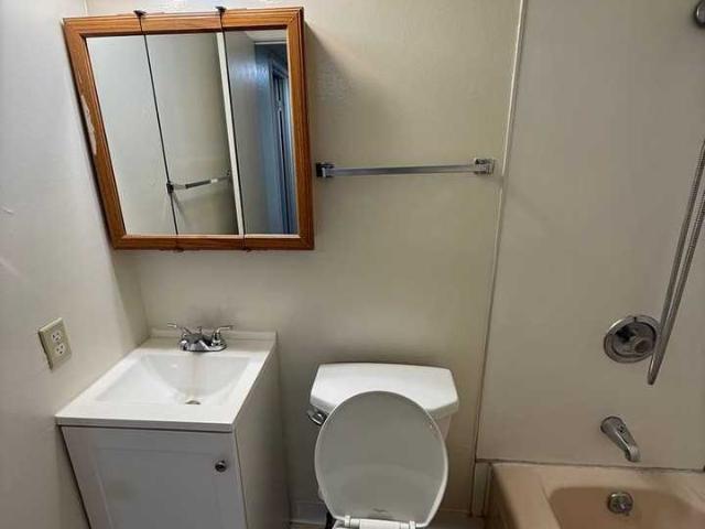 Cute 2 bedroom, 2 bath duplex available NOW! 2 Bedroom Apartment for Rent at 4617/19 Cyclamen Way, Sacramento, CA 95841