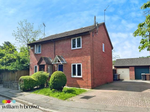 Cutmore Place, Chelmsford CM2, 2 bed property to rent, £1,450 pcm | PrimeLocation
