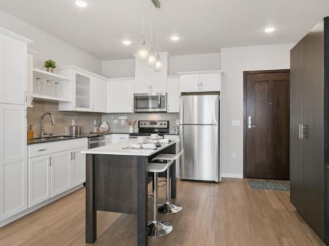 CV2 1 Bedroom Apartment for Rent at 3485 Promenade Ave, Eagan, MN 55123