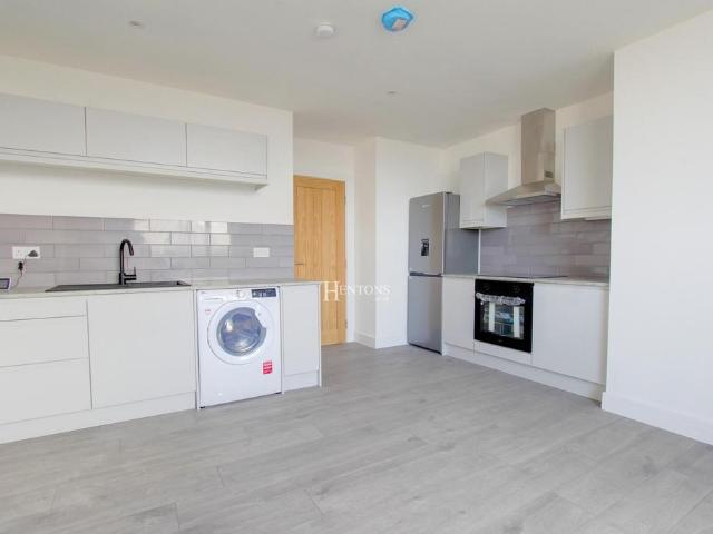 Cyncoed Road, Cyncoed, Cardiff 1 bed flat to rent £1,000 pcm £231 pw