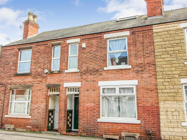Cycle Road, Nottingham NG7 4 bed terraced house to rent £2,011 pcm £464 pw