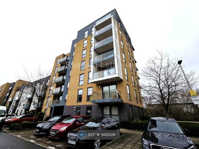 Cygnet House, Reading RG2, 2 bed flat to rent, £1,600 pcm | PrimeLocation