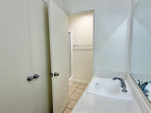 Cypress Apartments 3 Bedroom Apartment for Rent at 13112 13112 13118 Cypress St Garden Grove, CA 92843