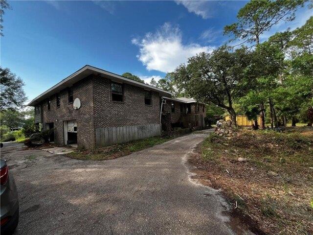 Cypress Bayou Ln, Lacombe, Home For Sale