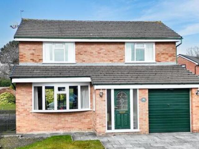 Cypress Close, Woolston, 4 Bedroom Detached