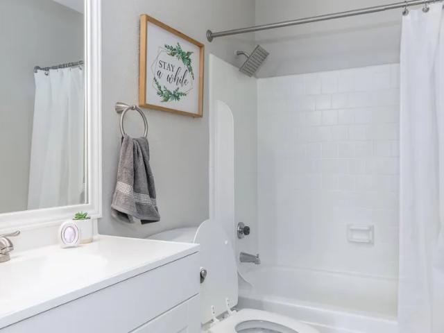 Cypress Parc 2 Bedroom Apartment for Rent at 18001 Cypress Trace Rd, Houston, TX 77090