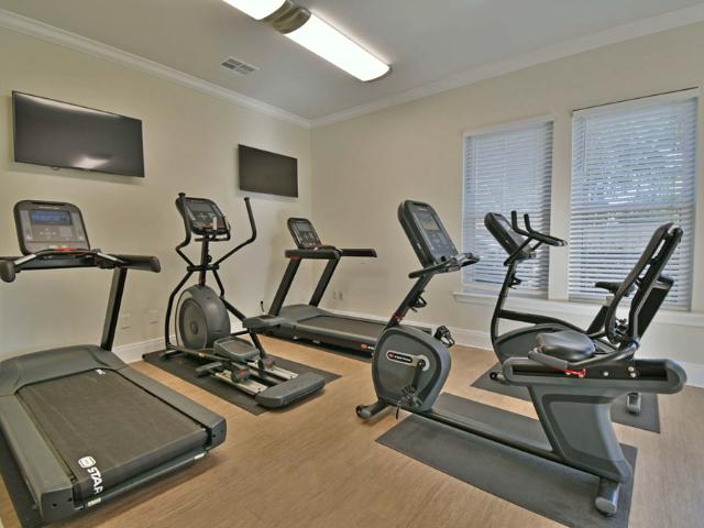 Cypress Park Apartments 2 Bedroom Apartment for Rent at 10318 Celtic Dr, Inniswold, LA 70809 Airline Jefferson