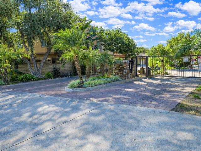 Cypress Park Townhomes 2 Bedroom Apartment for Rent at 1112 S Cypress Ave, Ontario, CA 91762