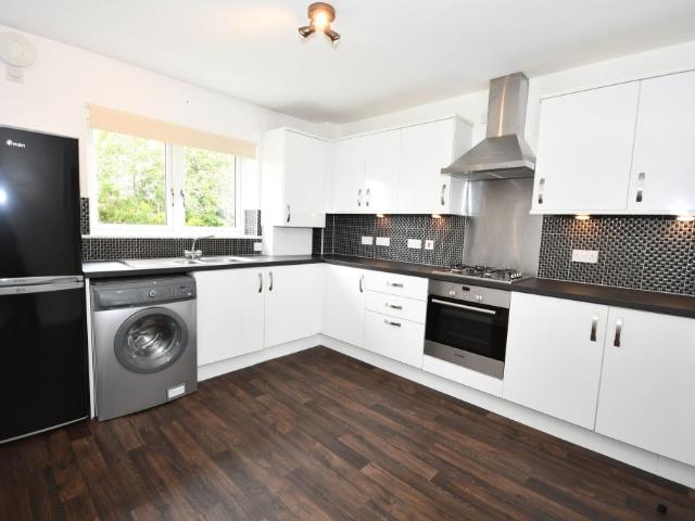 Cypress Place, Inverness IV2, 2 bed flat to rent, £925 pcm | PrimeLocation