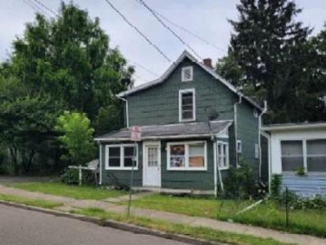 Cypress St