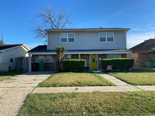 Cypress St