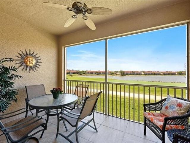Cypress Trace Cir Apt,naples, Condo For Sale