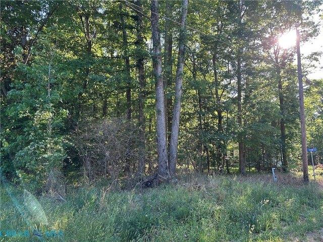 Cypress Trl, Gloucester, VA 23061