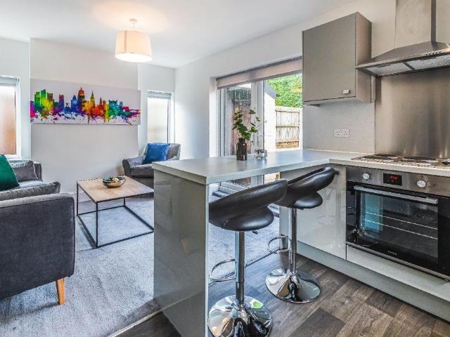 Cyprus Avenue, Nottingham NG9 4 bed house to rent £1,595 pcm £368 pw