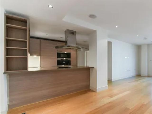 Cyprus House, 183 Townmead Road, London, SW6 2LW, United Kingdom | 2 bed apartment for rent #139622602 | Rentberry