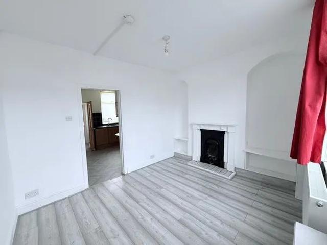 Cyril Avenue, Nottingham, NG8 5BA, Property for rent