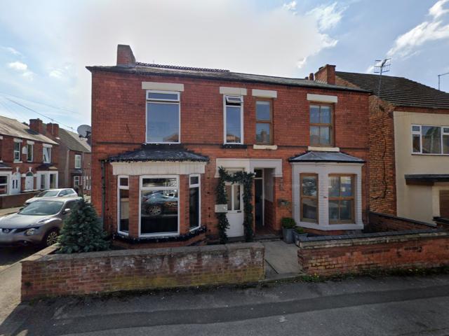 Cyril Avenue Room 6