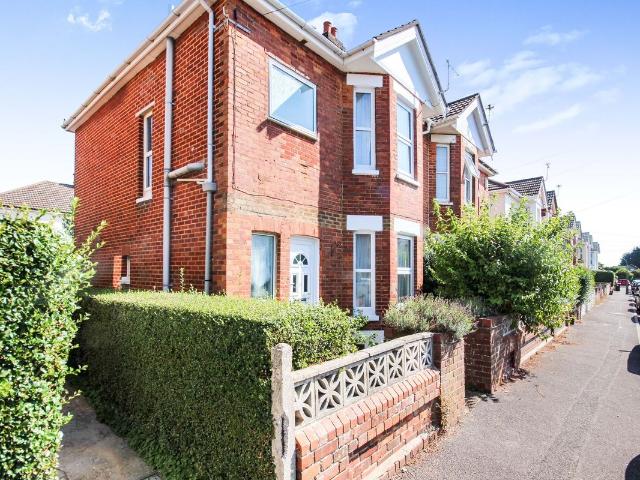 Cyril Road, Bournemouth BH8, 4 bed property to rent, £2,000 pcm | PrimeLocation