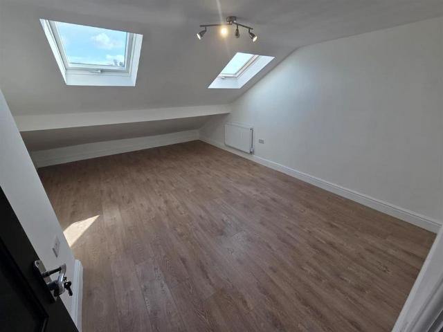 Cyril Street, Manchester M14 4 bed house to rent £2,513 pcm £580 pw
