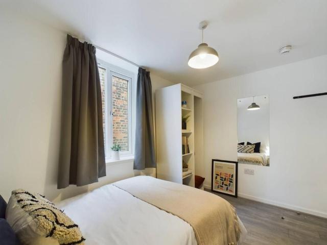 Cyril Street, Manchester M14, Room to rent, £745 pcm | PrimeLocation