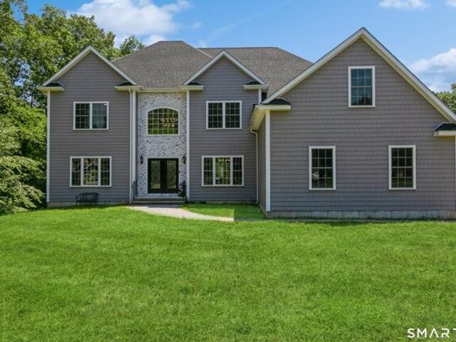 D Arcangelo Dr, Brookfield, Home For Sale
