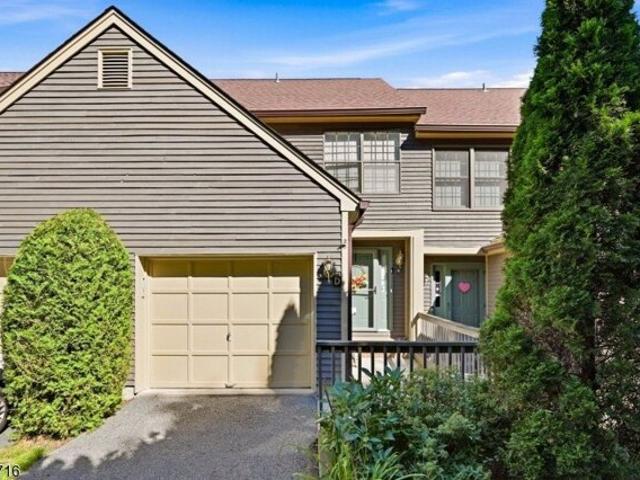 D Beacon Hill Rd Unit D, West Milford, Home For Sale