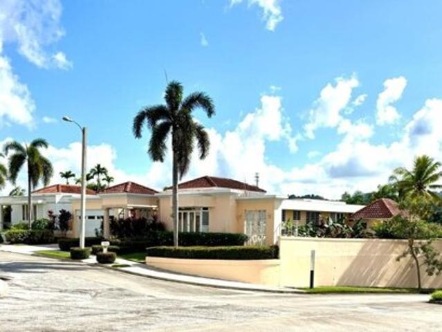 D Calle Cataratas, San Juan, Home For Sale
