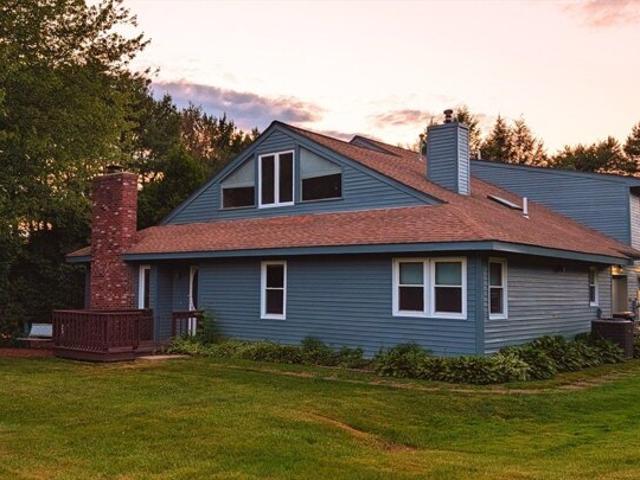 D Country Club Ln Unit D, Milford, Condo For Sale