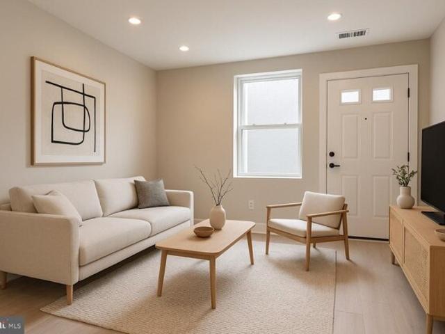 D St Ne Unit,washington, Condo For Sale