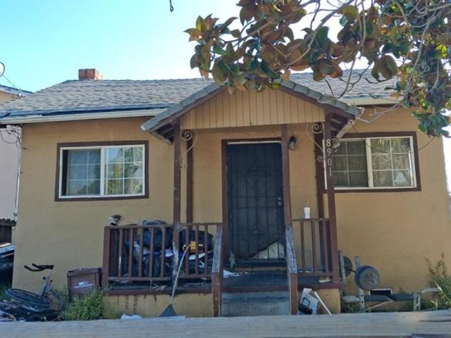D St, Oakland, CA 94621