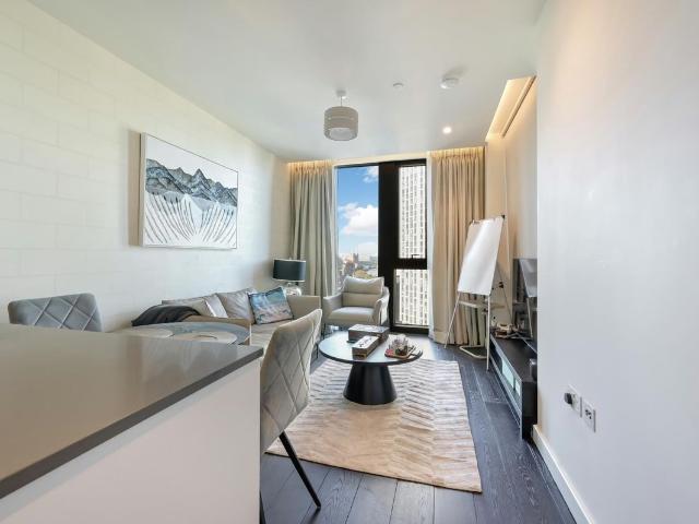Damac Tower, Nine Elms, London SW8, 1 bed flat to rent, £3,250 pcm | PrimeLocation