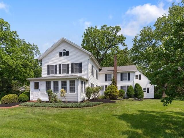 Damascus Rd, Branford, Home For Sale