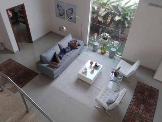 Damha 4 casa com 3 dormitórios