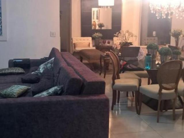 Damha II Casa assobradada com 05 dormitórios