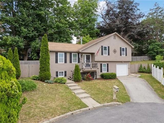 Damian Ct, North Providence, Home For Sale